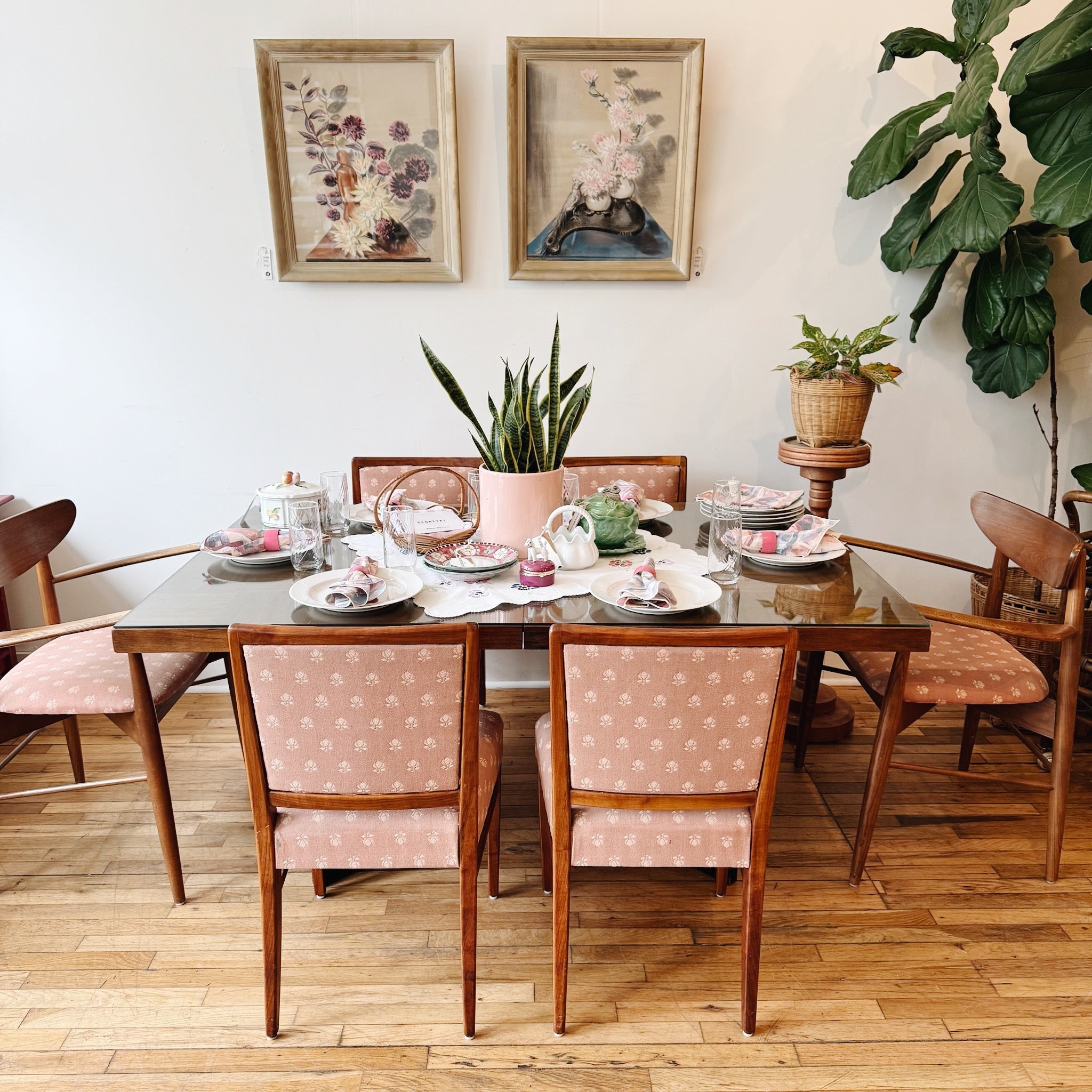 MCM Double Pedestal Dining Set | carousel + folk